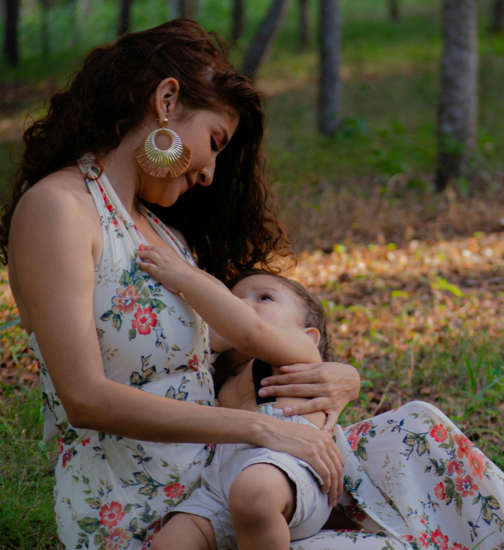 Allaitement prolongé : ses bénéfices santé pour la mère et l'enfant